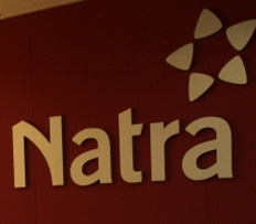 Los inversores ‘saborean’ el nuevo chocolate en polvo de Natra - EL BOLETIN